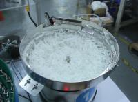 China Multi Function Two Vibrator Bowl Packaging Machinery  Screws Nuts Packaging Machine for sale