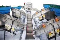 China Custom Automatic Furniture Hardware Fittings Weighing Counting Pouch Packing Machine for sale