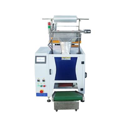 China Semi-auto Check Weighing Equipment Hand Put Screws Plastic Products Packaging Machine for sale