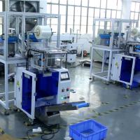 China Small Spare Parts Screw Counting Pouch Automatic Packing Machine With two Bowl for sale