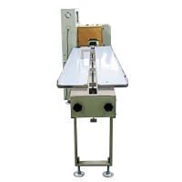 China multifunctional automatic disposable tableware masks toothpicks bread flow pack packing machine for castors daily necessities for sale