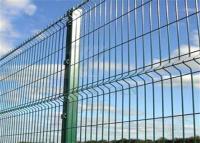 China Triangle Panel 3D Curved Wire Mesh Fence with 5.0mm Wire Diameter and 50x150mm Mesh Size for Garden Security for sale