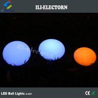 China Outdoor Plastic Waterproof Illuminated LED Ball 20,25,30,35,40,50,60cm for sale