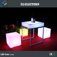 China Muti-Color LED Illuminated Cube Stools 40 Cm Rechargeable Remote Control for sale