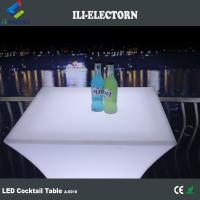 China Hot Sales Modern Party Events and Bar Used Remote Color Changing Decorative LED Square Cocktail Table for sale