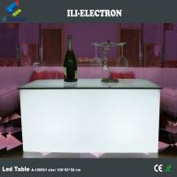 China PE Plastic LED Rectangle Cube Light Bar Table Color Changing With Remote Control For Club for sale