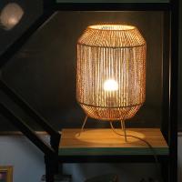 China Vintage Twine Rattan Table Lamp , Handmade Wabi Sabi Table Lamp For Homestay for sale