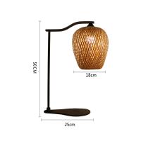 China Natural Bamboo Rattan Table Lamp Rustic Style 2700K For Hotel for sale