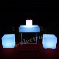 China Outdoor Waterproof LED Light Cocktail Table Rechargeable Square Shape With Metal Stand for sale
