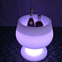 China Wine Plastic LED Ice Bucket Flashing Rechargeable For Outdoor for sale