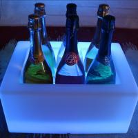 China 16 Colors Changing PE Plastic LED Ice Bucket IP65 Water Resistant For Beer Champagne for sale