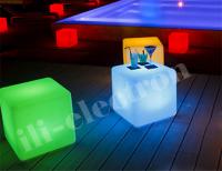 China 350LM Rechargeable Outdoor LED Cube Light LED Cube Stool For Events for sale