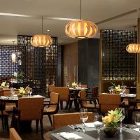 China Southeast Asia Simple Wood Chandelier Pendant Light Creative Wood Veneer Lighting Lantern for sale
