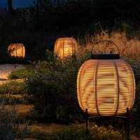 China Outdoor Rattan Decorative Portable Waterproof Floor Lamp Solar Garden Light for sale