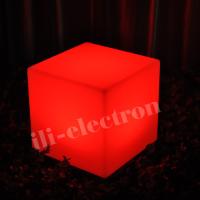 China 350LM Illuminated Cube Lights Glow Cubes For Club for sale