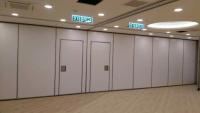China Manual Sliding Wall Dividers with Aluminum Frame - Custom Sizes for Conference Rooms & Banquet Halls for sale