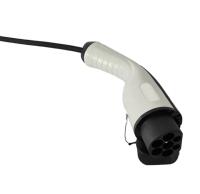 China RDC 16A 32A EV Cable Plug IEC 62196 Male Portable EV Charger With Battery for sale