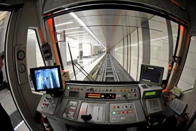 China Subway Driver Control Panel 1525x970x1113 mm Fiberglass Aluminum Alloy for Metro Railway for sale