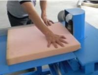 China 2.2kw Foam Sponge Cutting Machine 1200mm Cutting Height With Grinding Wheel for sale