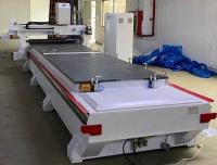 China CNC Splint Cutting Machine 1300x2500mm for Irregular Board Cutting and Drilling for sale