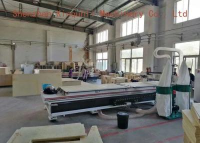 China Intelligent 2000kg CNC Wood Cutting Machine 9kW Spindle 30m/min for Furniture for sale