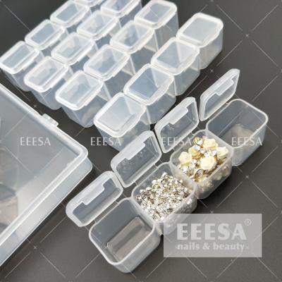 China 28 Grids Clear Nail Art Rhinestone Jewelry Bead Plastic Nail Art Storage Box for sale