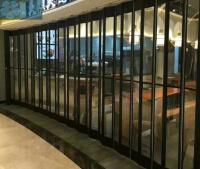 China 3m Height 2.5mm Foldable Glass Doors For Shopping Malls for sale