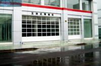 China Aluminium Alloy 4m Rail 4000mm Wide Glass Panel Garage Doors for sale