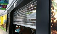 China 1.8mm Sturdy Polycarbonate Slat Clear View Roller Shutters for sale