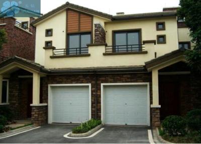 China 220V Pinch Resistant SS304 Overhead Sectional Garage Door for sale