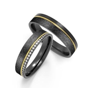 China Durable Polished Titanium Mens Black Wedding Band With IP Gold Encrusted Zircon for sale