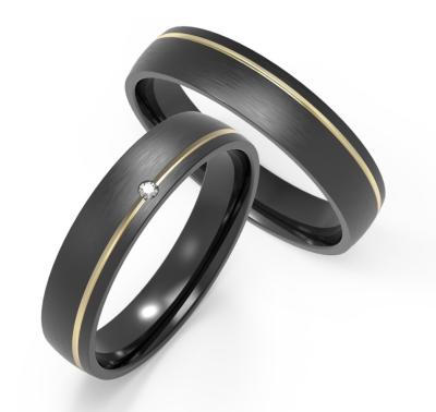 China Exclusive Fashion Trend: Matte Black Titanium Ring Set with Zircon and IP Gold Finish, Offering Unparalleled Customization for sale