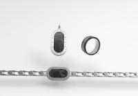 China Silver Stainless Steel Carbon Fiber Jewelry Trio, customizable with personalized engravings, is a versatile unisex Fashion Accessories for sale