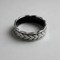 China Die-custing Stainless Steel Chain Turning Men's Ring Stress Relieving Couple Ring Women's Jewelry Ring Accessories for sale