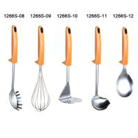 China Acceptable OEM/ODM Stainless Steel Kitchen Cookware Set with Whisk and Utensils for sale