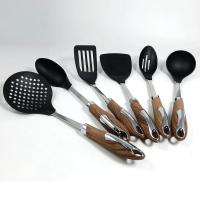 China Support Sustainable Kitchen Utensil Set Wooden Handle Cooking Tools and Gadgets 2022 for sale
