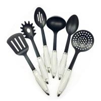 China Any Kitchen Any Style Sustainable Nylon Utensils with Cool Gadgets and Custom Accessories for sale