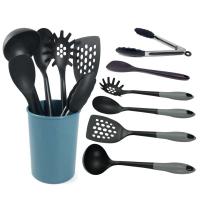 China Kitchen Utensil Set with Silk Printing Logo and Durable Nylon Material for sale