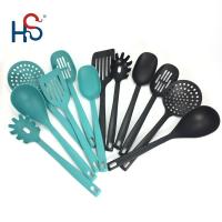 China Logo Silk Printing Household Kitchen Gadgets Tools Set with Silicone Cooking Utensils for sale