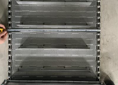 China Light Grey Stainless Steel Plate Link Conveyor Belt With Baffle for sale