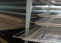 China Food Baking Stainless Steel Mesh Tray For Vegetable Dehydration 10-15mm Hole Size for sale
