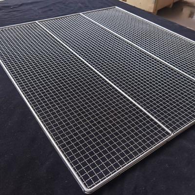 China Custom Size SUS 304 Food Cookie Wire Mesh Trays For Oven Baking for sale