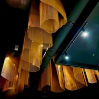 China Customized Aluminum Coil Curtain Metal Chain Drapery Fabric For Bars Screen Ceiling for sale