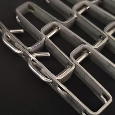 China Custom Heat Resistant Continuous Food ss304 Metal 316 stainless steel horseshoe great wall mesh flat wire honeycomb conveyor belt for sale