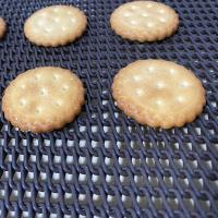 China Z-Shape Heat Resistant Continuous Food Grade Stainless Steel 304  Carbon Metal  Baking Conveyor Belt biscuit oven wire mesh for sale