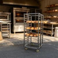China 800x600 600x400 mm Commercial Bread Cooling Rack 15 16 20 30 Tray Stainless Steel Bakery Bread Tray Trolley for sale