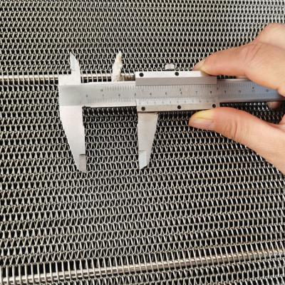 China Stainless Steel Wire Mesh Conveyor Belt Heat Proof Food Grade FDA 304 Balanced Weave Flat Flex for sale