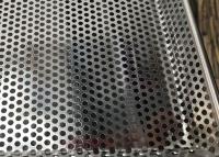 China Metal Perforated 18x26 Inch Oven Baking Tray Dehydrator Mesh Tray 304 for sale