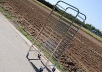 China Customized Bread Stainless Steel Rack Trolley For Fast Food Kitchen Equipment for sale
