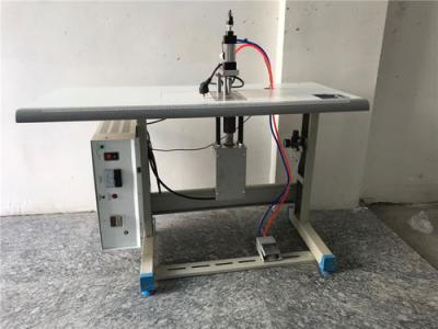 China Non Woven Mask Earloop Welding Machine 2000W 20KHz Ultrasonic Spot Welder for Face Mask Production for sale